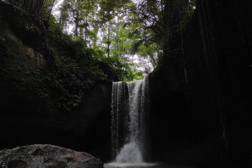 Hidden Beauty of Suwat Waterfall: A Must-Visit Destination in Gianyar ...