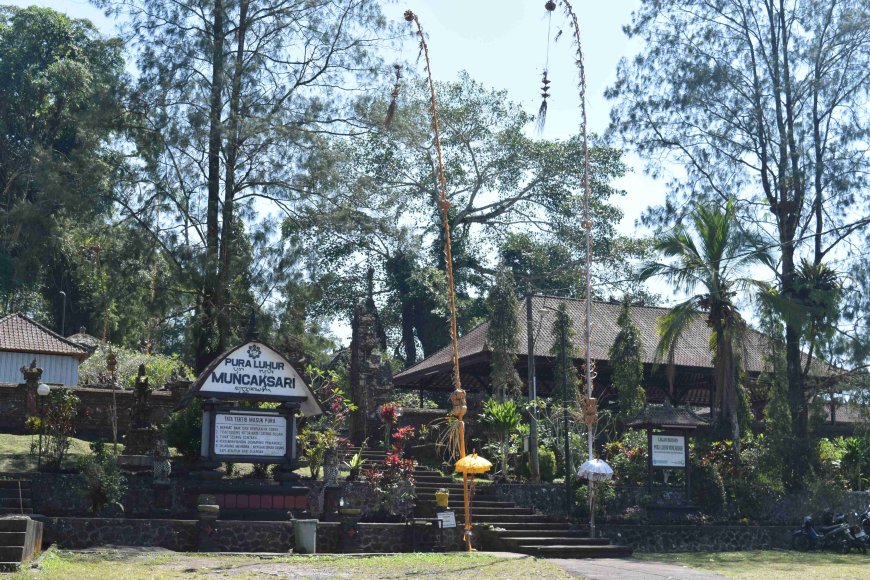 Pura Luhur Muncak Sari: Keagungan Bali Sangat Terasa disini - Bali ...