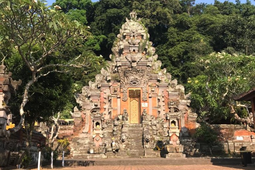 Menelusuri Jejak Sejarah Pura Bukit Dharma Durga Kutri di Bali - Bali ...