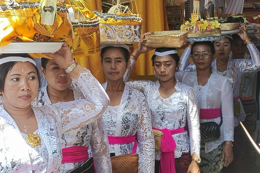 Approaching the Peak of the Ceremony, Donations Reach 1 Billion Rupiah ...