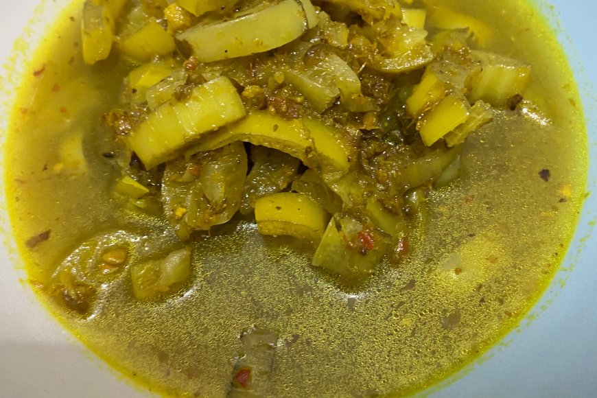 Jukut Ares: Cita Rasa Kuliner Tradisional Khas Bali dari Batang Pohon ...