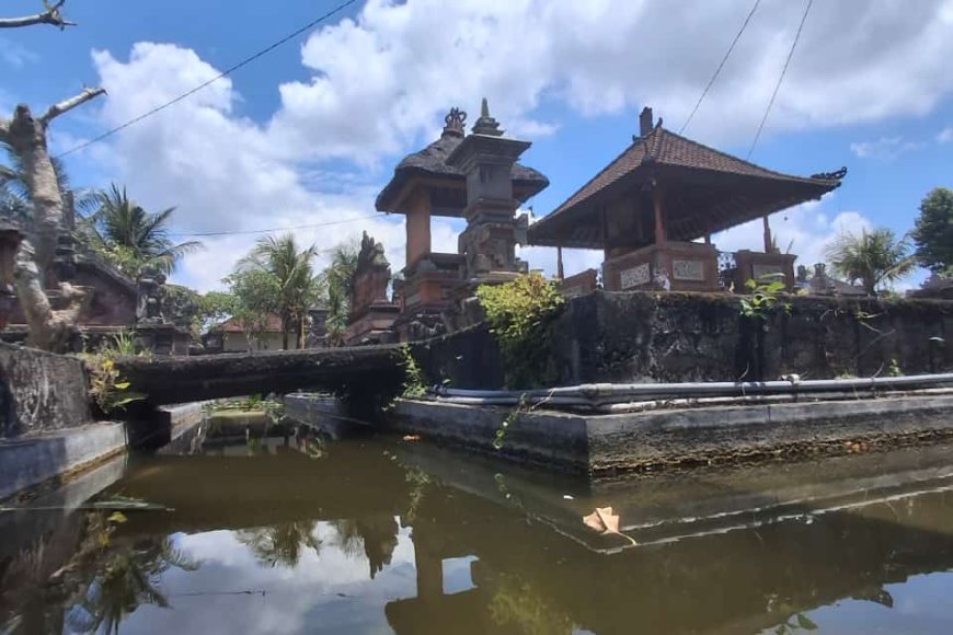 Pura Luhur Catur Kanda Pat Sari: Empat Jalan Ilmu dalam Lingkaran ...