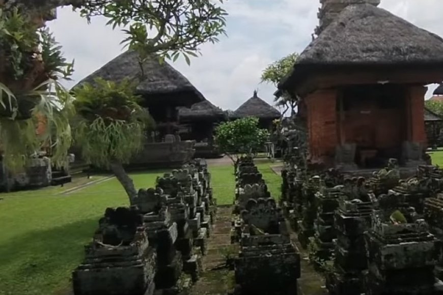 Pesona Pura Puru Sada: Pura Kuno di Tengah Keindahan Bali - Bali Padma Bhuwana