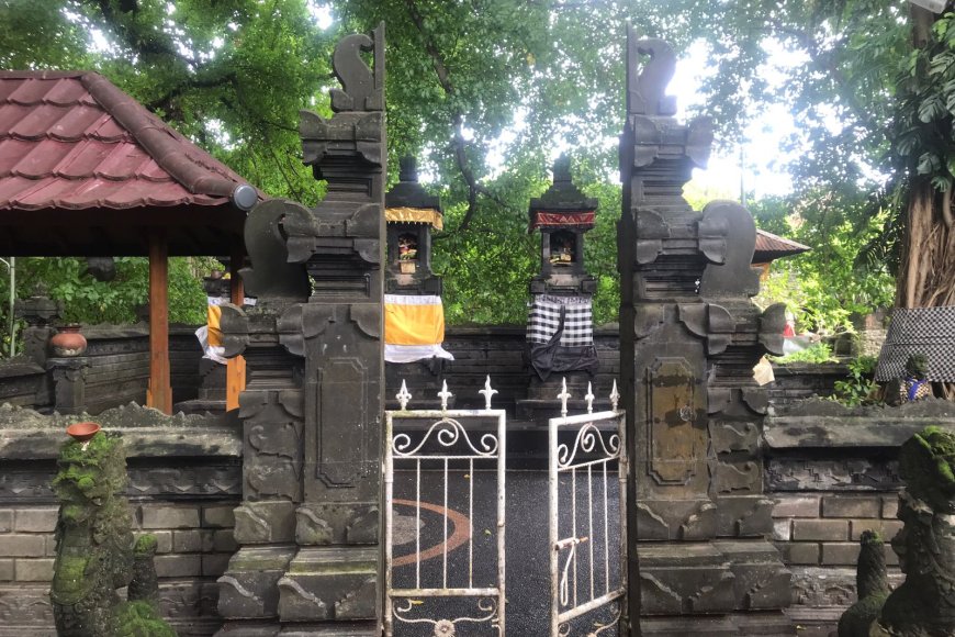 Pura Taman Kresek: Suaka Keramat Pohon Kresek dan Ritual Melukat - Bali ...